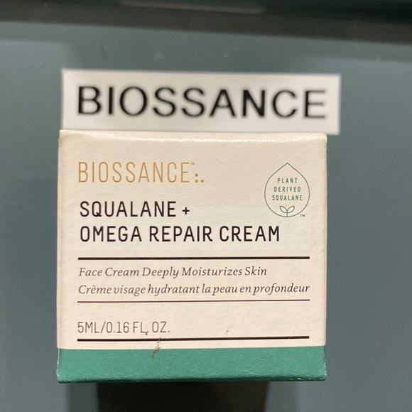 Biossance | Skincare | Biossance Squalane Omega Repair Cream 5ml Nib ...